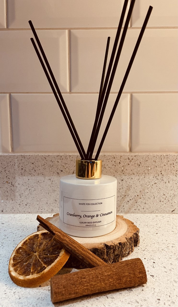 Cranberry, Orange & Cinnamon Diffuser – White Fox Collection